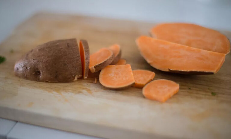 5 Foods for Constipation - High Fibre Foods | HealthtoStyle